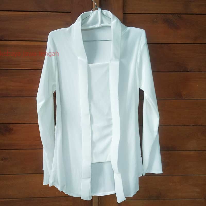 Jual Kebaya Kutubaru Bludru, Warna Putih Tebal dan Halus Kebaya Bludru ...