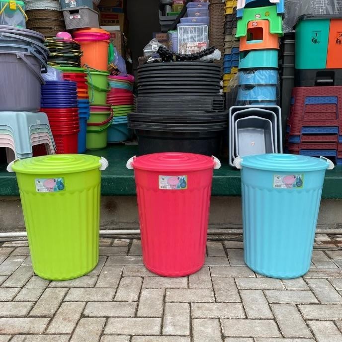 Jual Ember Air 44 Lt Dengan Tutup Merk Greenleaf - RIVO 1044 | Shopee ...
