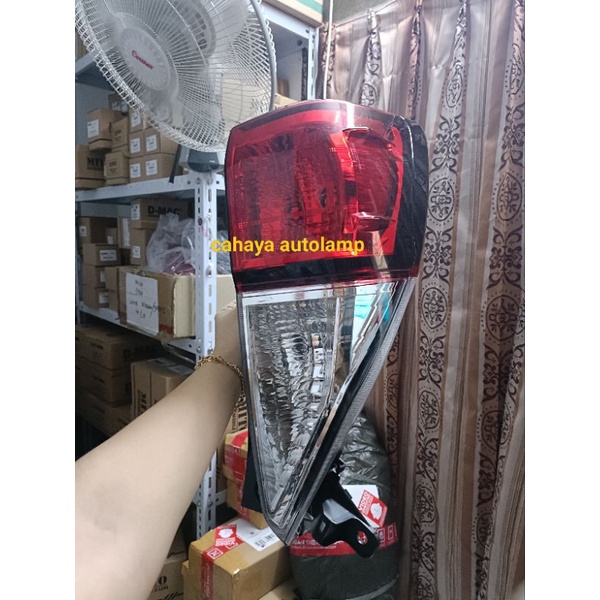 Jual Stop Lamp assy innova reborn 2020 up / Lampu belakang | Shopee ...