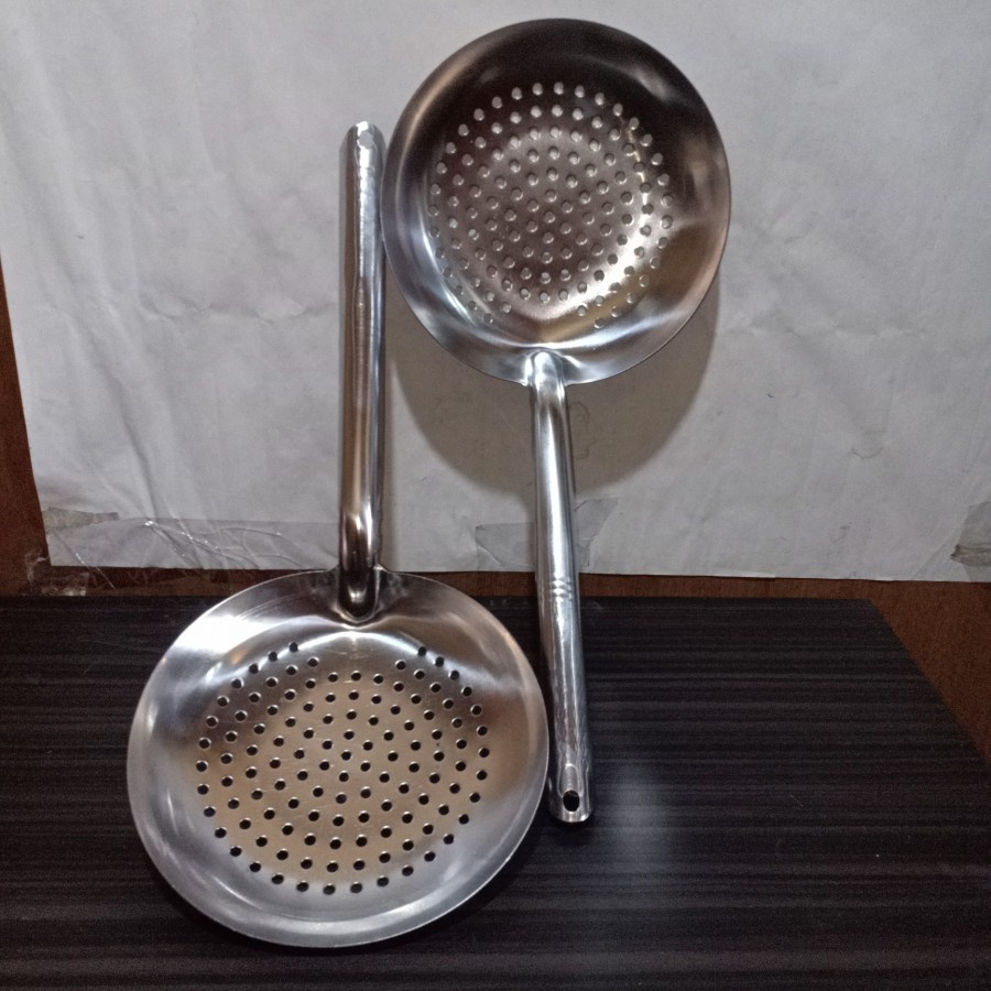 Jual SEROKAN STAINLESS BOLONG BOLONG/ SEROKAN PENGGORENGAN BESI ...