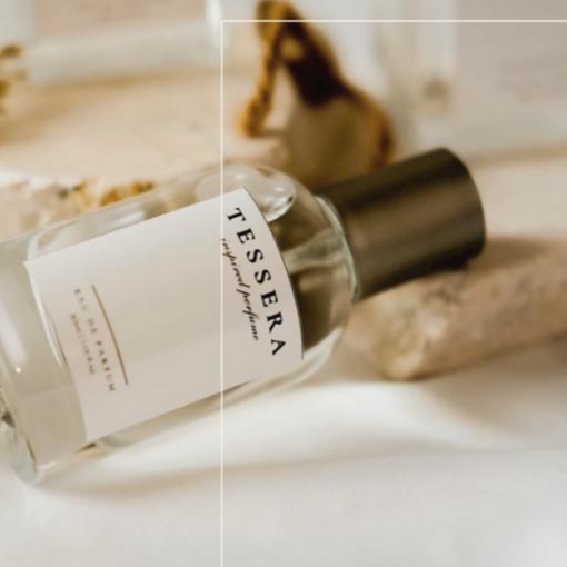 Jual TESSERA PERFUME Inspired by B*cc*rat (Parfum Wanita Parfum Pria ...
