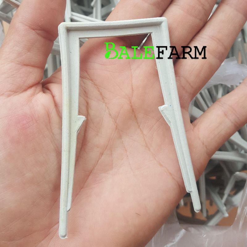 Jual pasak mulsa 1kg penjepit mulsa kiloan isi 240 penjepit sujen mulsa ...