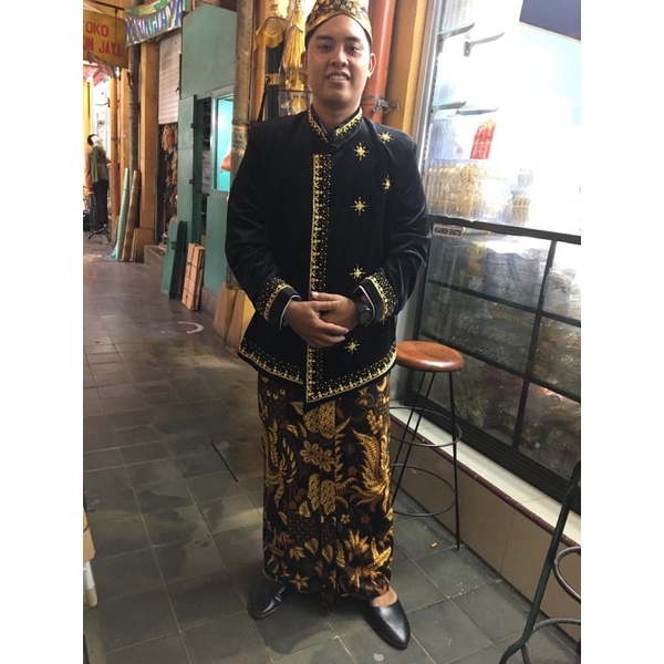 Jual beskap jogja bludru/baju bludru jogja | Shopee Indonesia