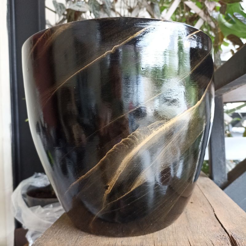 Jual Pot besar hitam gold diameter 50cm | Shopee Indonesia