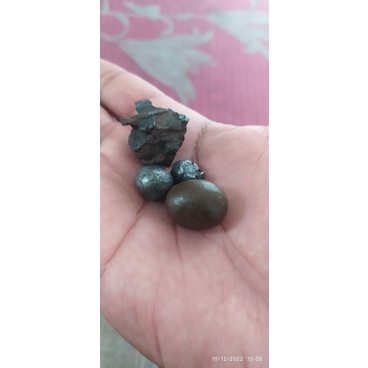 Jual Batu temuan badar besi, selonatah, dan meteor | Shopee Indonesia