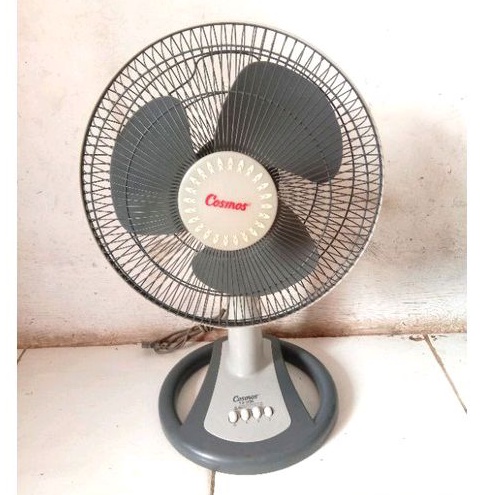 Jual COSMOS KIPAS ANGIN MEJA DUDUK 12 INCH bekas | Shopee Indonesia