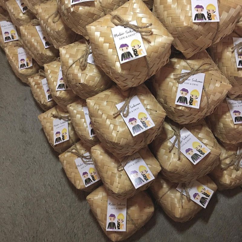Jual Besek Souvenir Besek 12X12 Besek Bambu Besek Mini Pipiti Besek ...