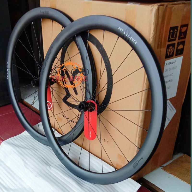 Jual Wheelset AVIAN CR2 Hub R340 Center Lock TA - Velg Sepeda Carbon ...
