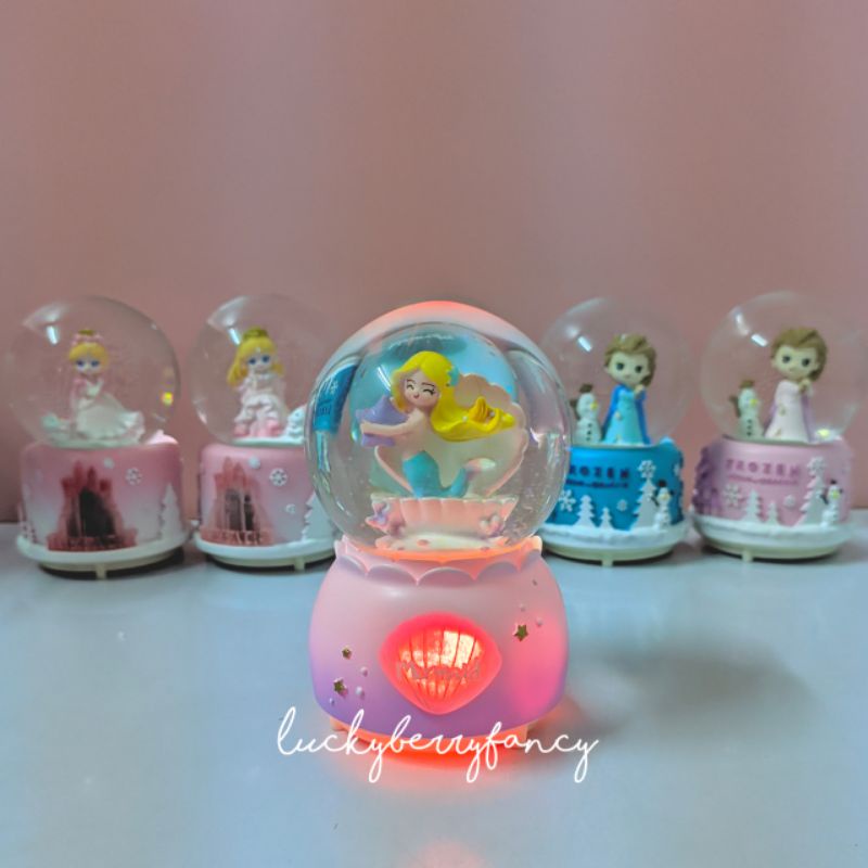 Jual Snowball / Pajangan Bola Kaca Music Box Medium + Lampu Princess ...