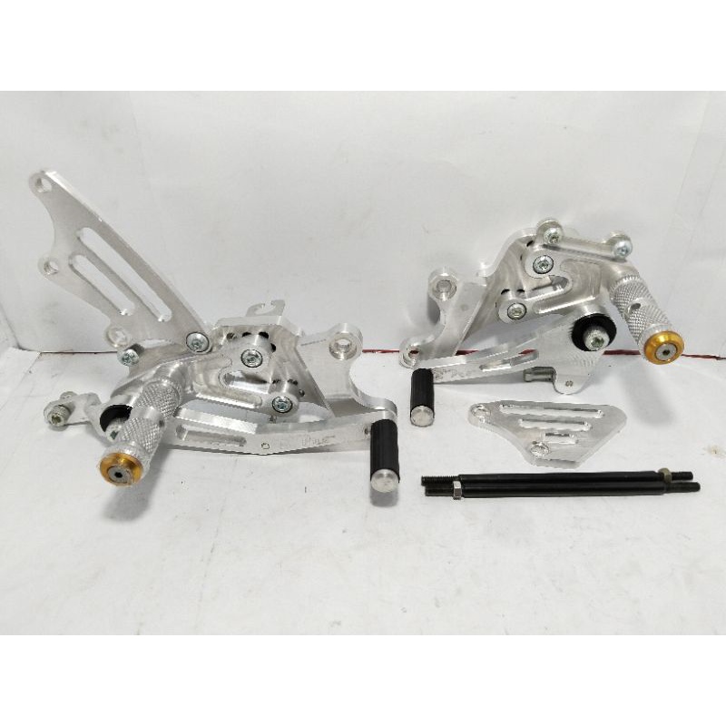 Jual Footstep Underbone Yamaha R25 Race BPro | Shopee Indonesia