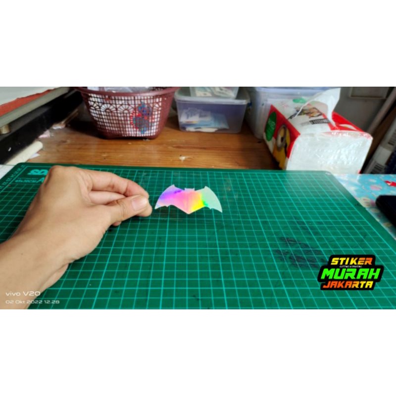 Jual STIKER BATMAN STICKER CUTTING TRANSPARAN LOGO DLL | Shopee Indonesia