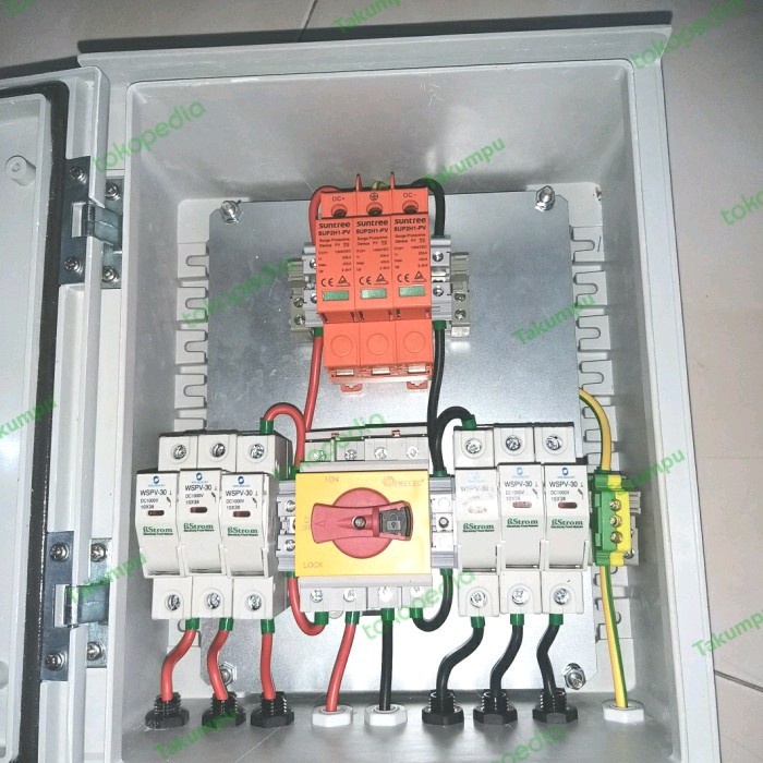Jual PV String Combiner Box [3 PV in/ 1 DC Out 1000Vdc] instalasi PLTS ...