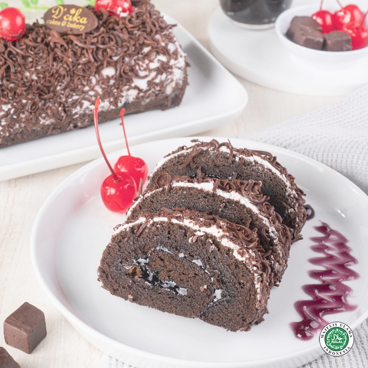 Jual Bolu Roll Blackforest | Shopee Indonesia