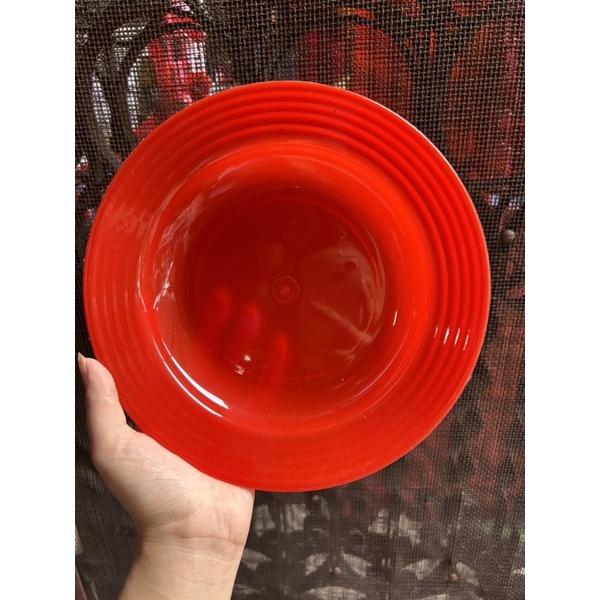 Jual Piring merah menyala plastik sembahyang makan 22cm | Shopee Indonesia