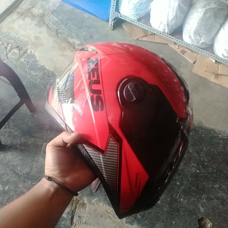 Jual helm zeus 811 mulus ,, bekas/seken/second/preloved | Shopee Indonesia
