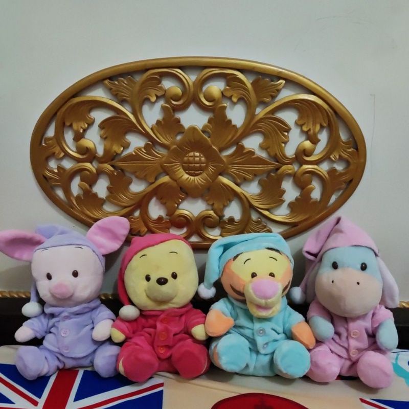 Jual Boneka Winnie the pooh original disney pooh tiger piglet eyore ...