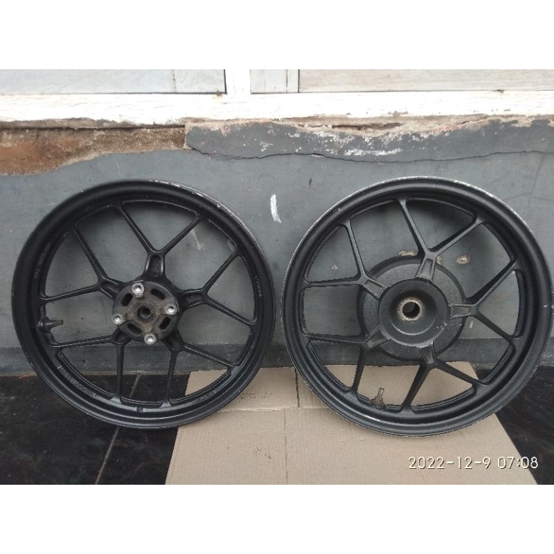 Jual velg racing Vario 150,Vario 125 LED.barang second original lepasan ...