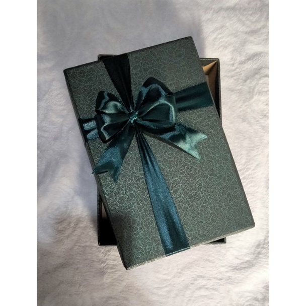 Jual KOTAK KADO/HADIAH/Gift Box Costum 20x13x4 | Shopee Indonesia