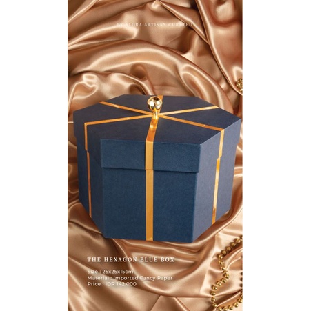 Jual BOX HAMPERS NATAL - The Hexagon Blue Box | Shopee Indonesia