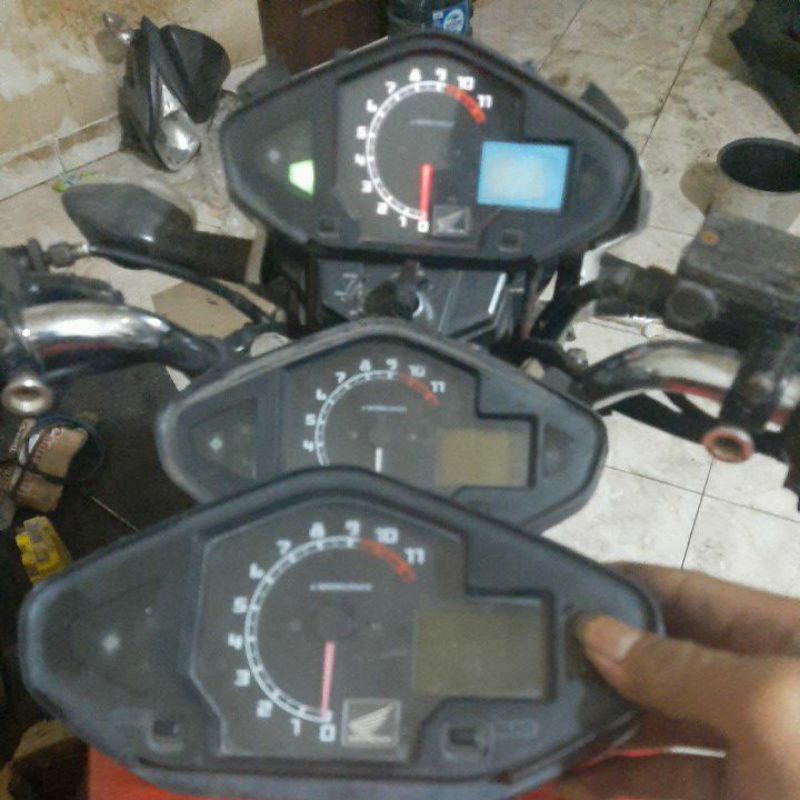 Jual Spidometer New Megapro Original | Shopee Indonesia