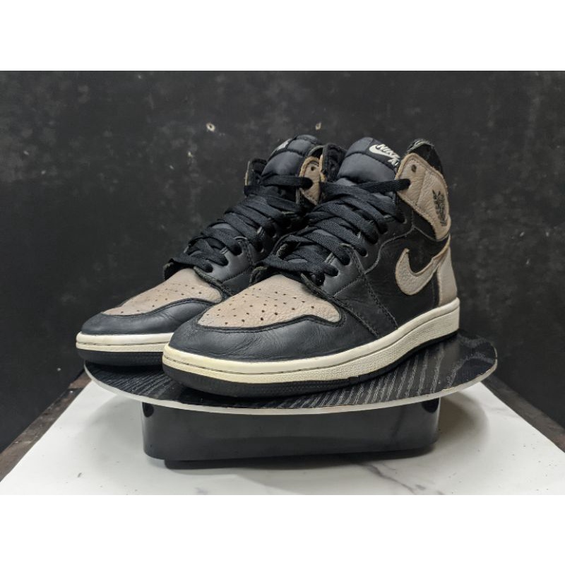 Jual Nike air jordan 1 high (sepatu thrift) | Shopee Indonesia