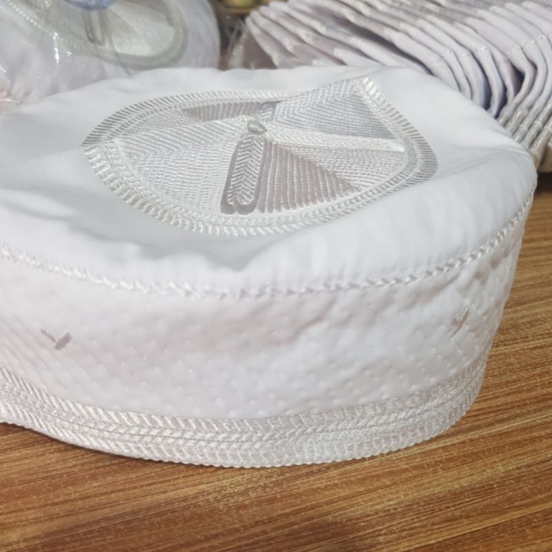 Jual peci madinah bugis original saudi kopiah madinah ori NO1 | Shopee ...