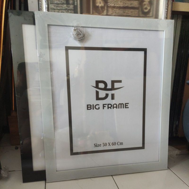 Jual Bingkai frame figura foto 20r 50x60 cm lis lebar | Shopee Indonesia