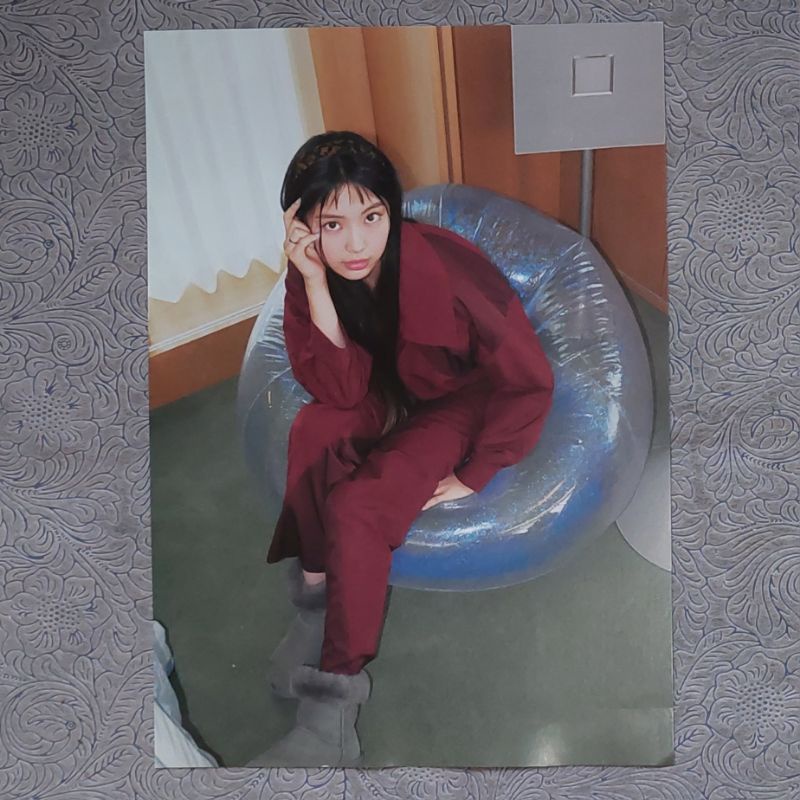 Jual Official Mini Poster Hyein NewJeans 2023 Season's Greetings ...