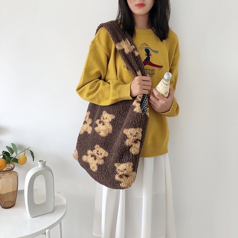 Jual PREMIUM TAS BULU MOTIF BERUANG BEAR KOREA / KOREAN FLUFFY TOTE BAG ...