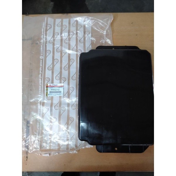 Jual Cover batray aki Colt diesel canter original 100% mitsubishi ...