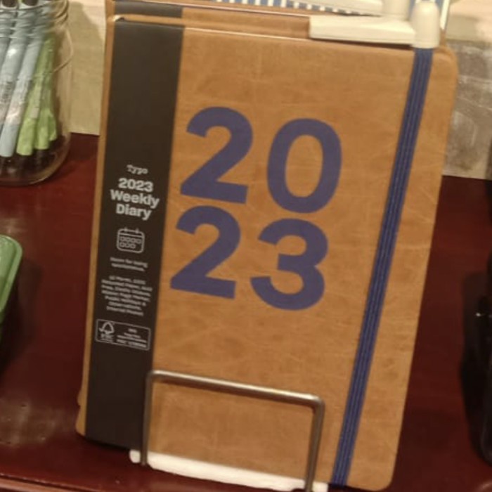Jual Agenda Typo Buku Jurnal Weekly Planner Mingguan Jadwal 2023 A5 ...