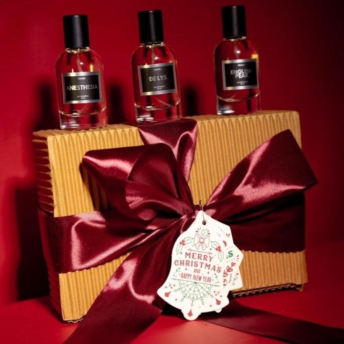 Jual PAKET HAMPERS NATAL / GIFT - MIDDLE PARFUM H64654GRT | Shopee ...
