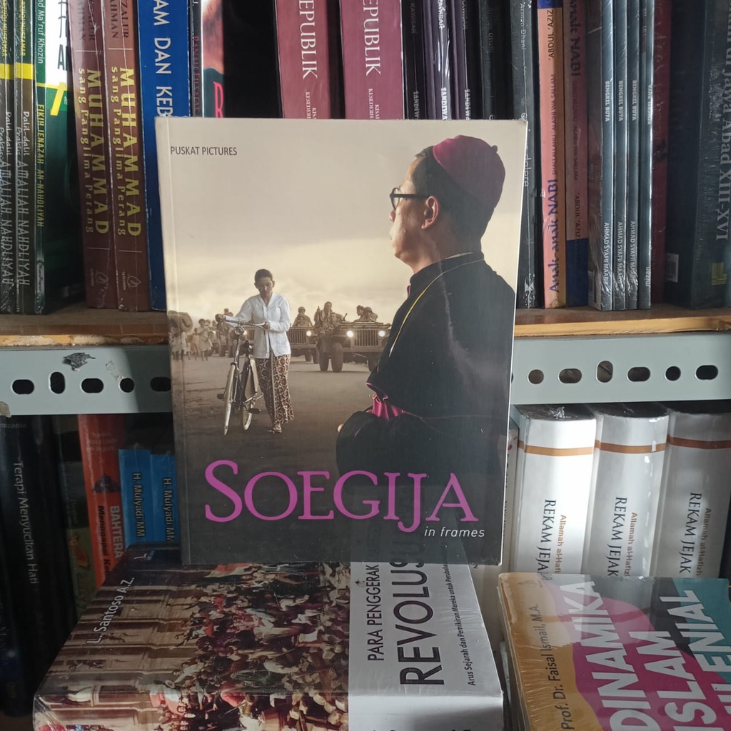 Jual Buku Soegija in frames Ori Terapibuku | Shopee Indonesia