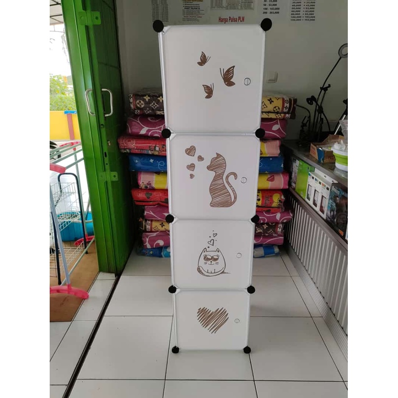 Jual Lemari Plastik 4 Pintu/ Lemari Portable Karakter Lemari | Shopee ...