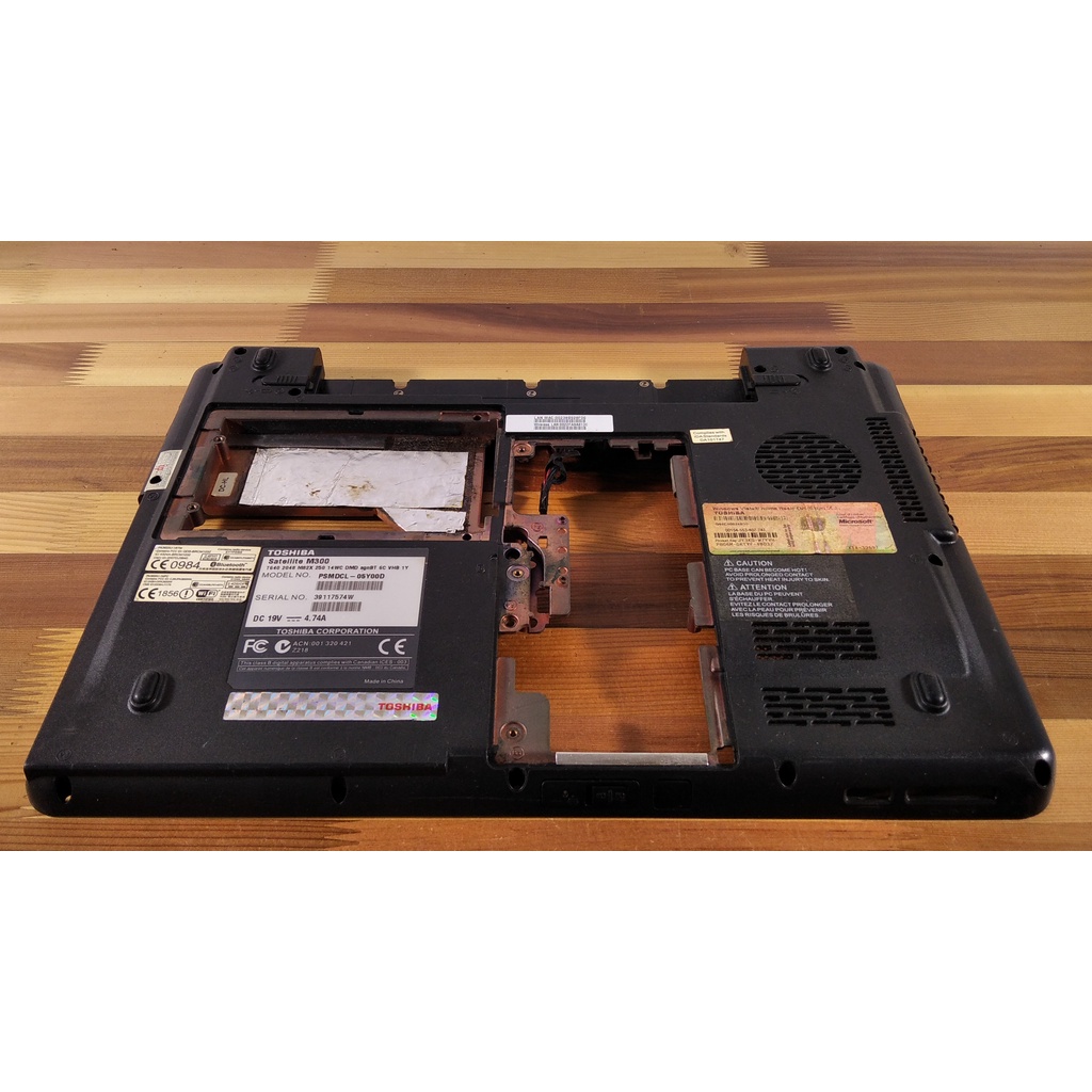 Jual Casing Bawah Bottom Case Laptop Toshiba Satellite M300 Series ...