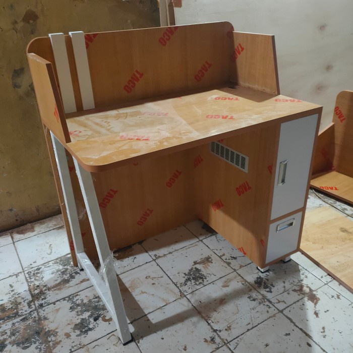 Jual Meja Komputer operator | Universitas tinggi | pemerintahan, dinas ...