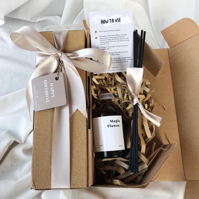 Jual Gift Box Reed Diffuser | hampers | kado wisuda | kado ulang tahun ...