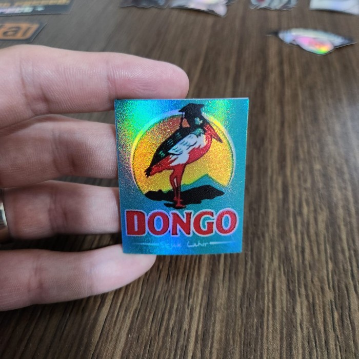 Jual Sticker Hologram Anime - PSH1218 - Dongo | Shopee Indonesia