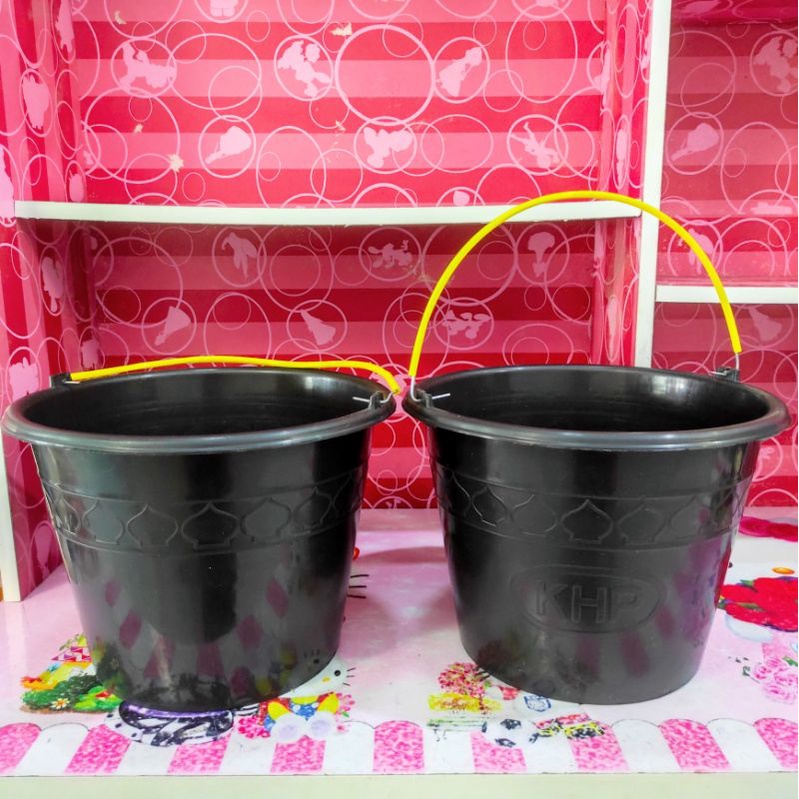 Jual ember | timba cor hitam serbaguna | kapasitas 2gl | Shopee Indonesia