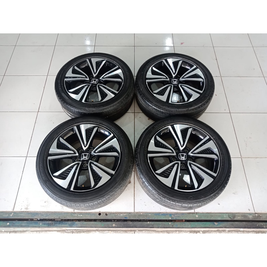 Jual Velg Second Copotan Mobil Civic Turbo Ring 17 Black Polish Baut 5x114 Ban 215 50 R17 ...