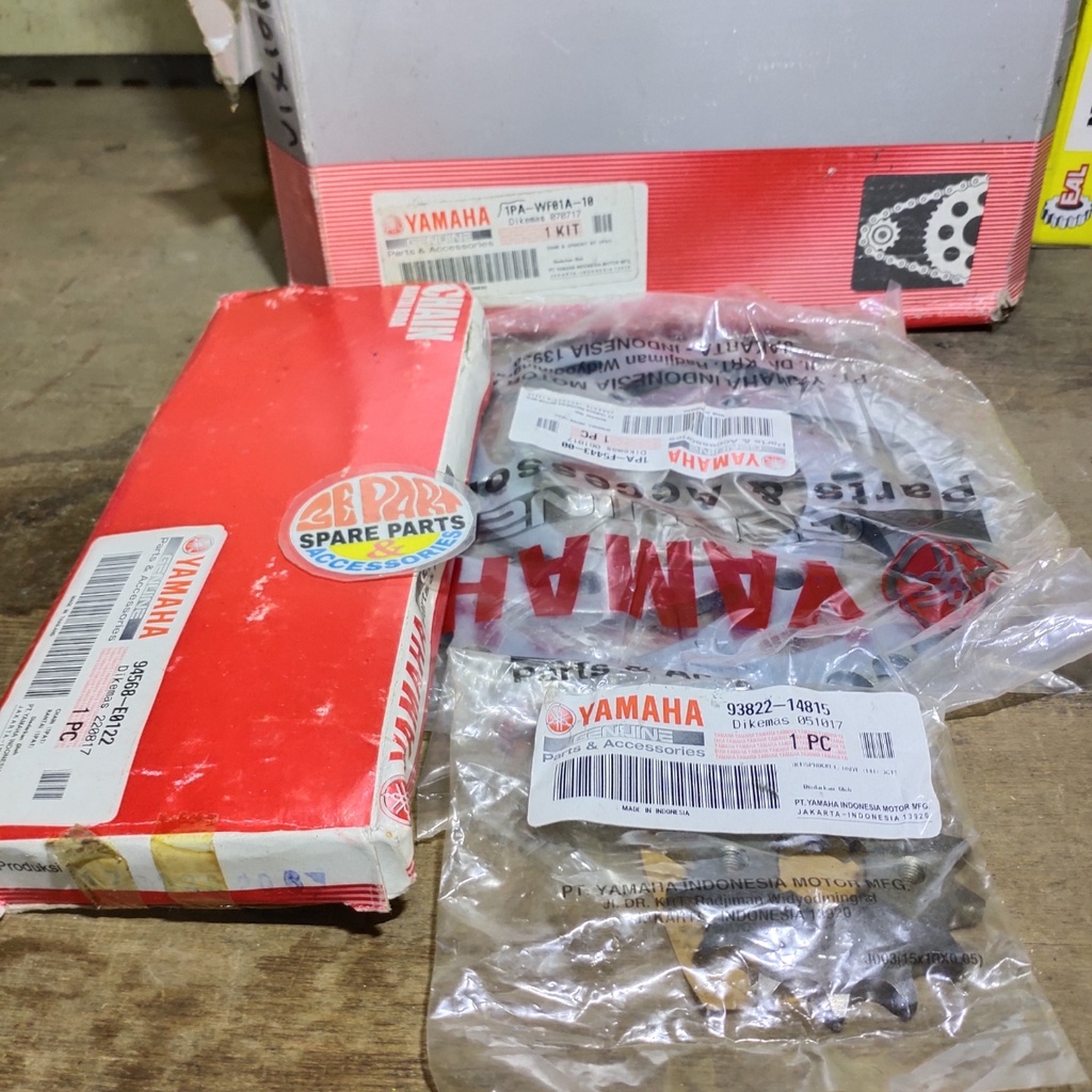 Jual Paket rantai Vixion New NVL 1PA Gear gir set Chain kit Ori Yamaha ...
