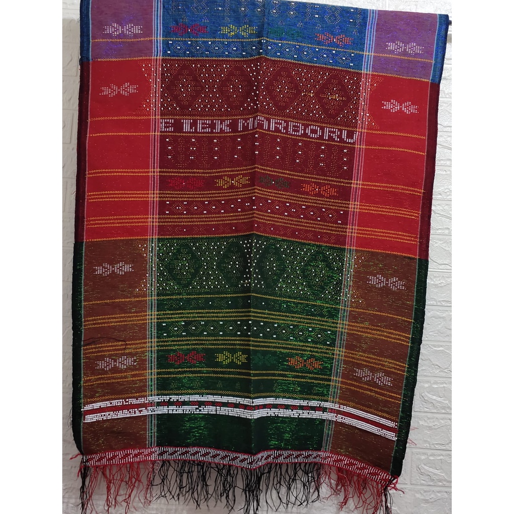 Jual ULOS HOLONG - ULOS SADUM CANTIK - ULOS PANOROPI - ULOS BATAK TOBA | Shopee Indonesia