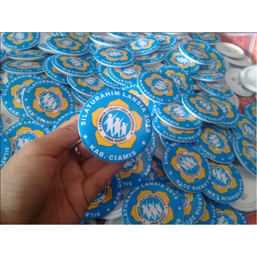 Jual PIN PLASTIK MURAH TERLARIS 44 MM | Shopee Indonesia