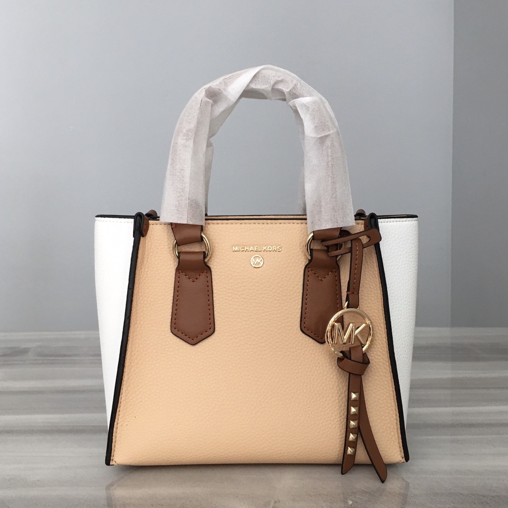 Jual Tas jinjing Michael Kors / MK yang baru adalah tas jinjing baca ...