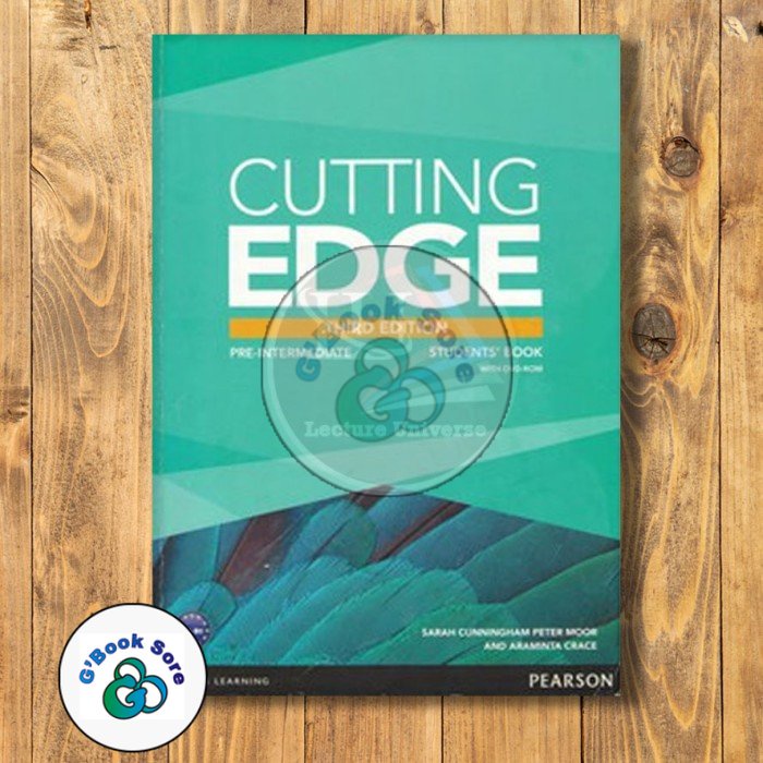 Jual Pearson Cutting Edge Pre-Intermediate 3rd Edition | Shopee Indonesia
