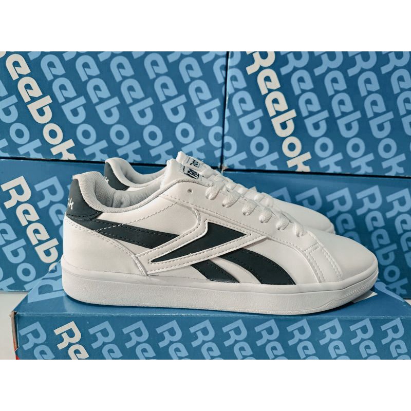 Jual Sepatu Pria Reebok Hitam Putih Kekinian | Shopee Indonesia