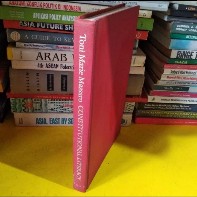 Jual CONSTITUTIONAL LITERACY- TONI MARIE MASSARO | Shopee Indonesia