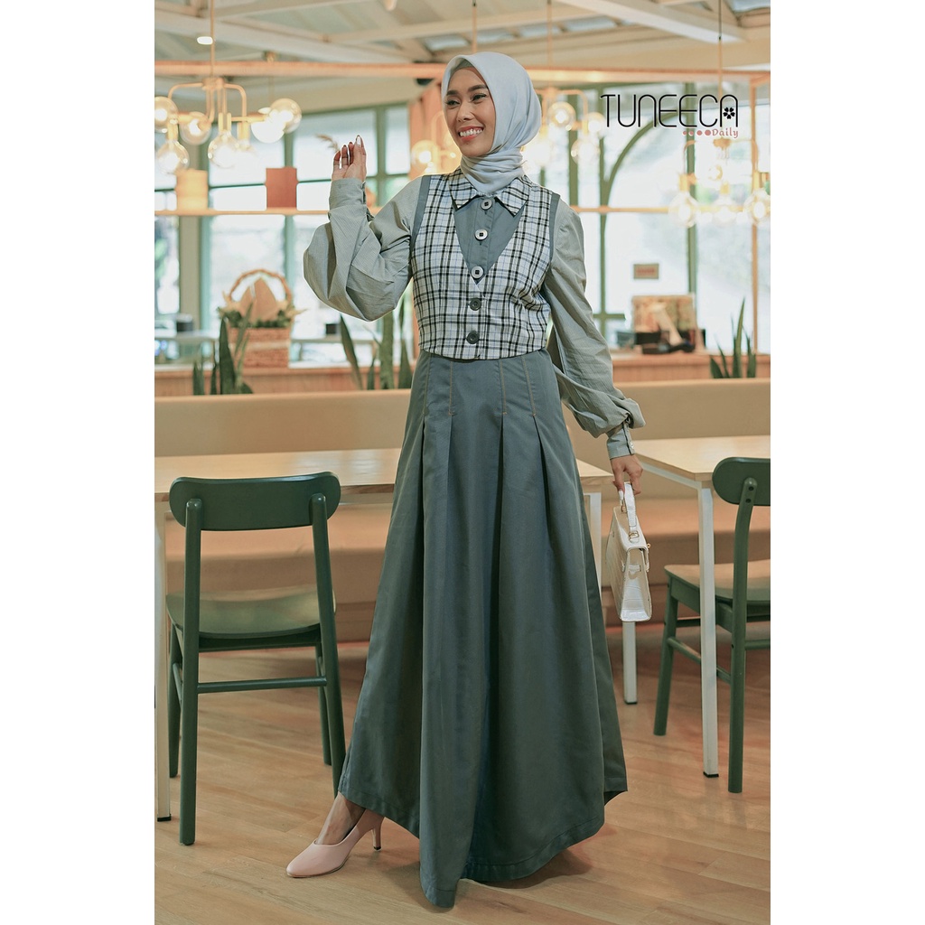 Jual TUNEECA DAILY SLEEVELESS DRESS Evadne - DG-0422010 I Gamis Premium ...