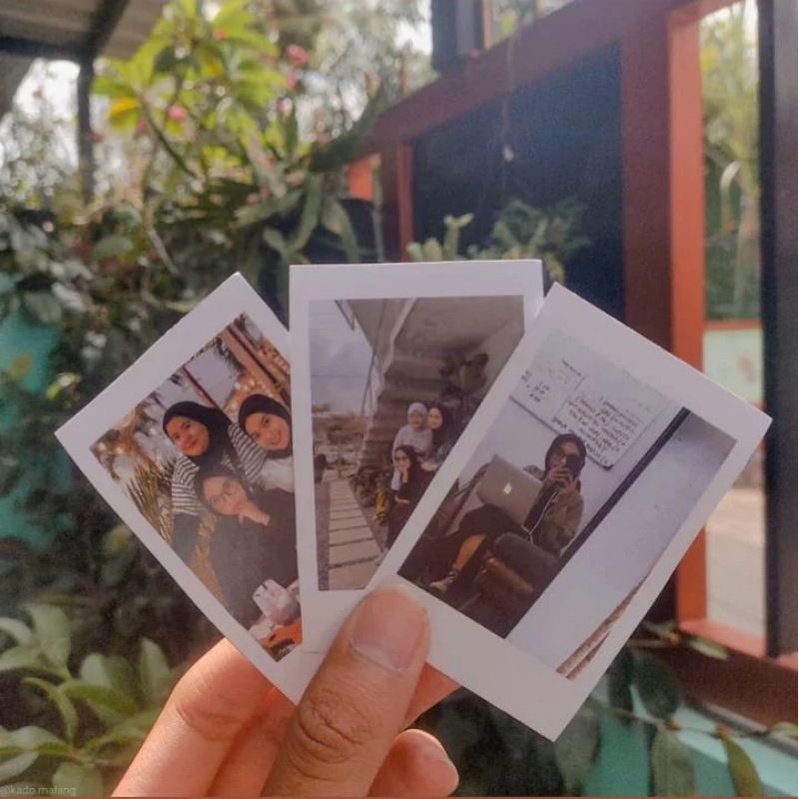 Jual Cetak Foto Polaroid dan cutting Proses Cepat Glossy paper | Shopee ...