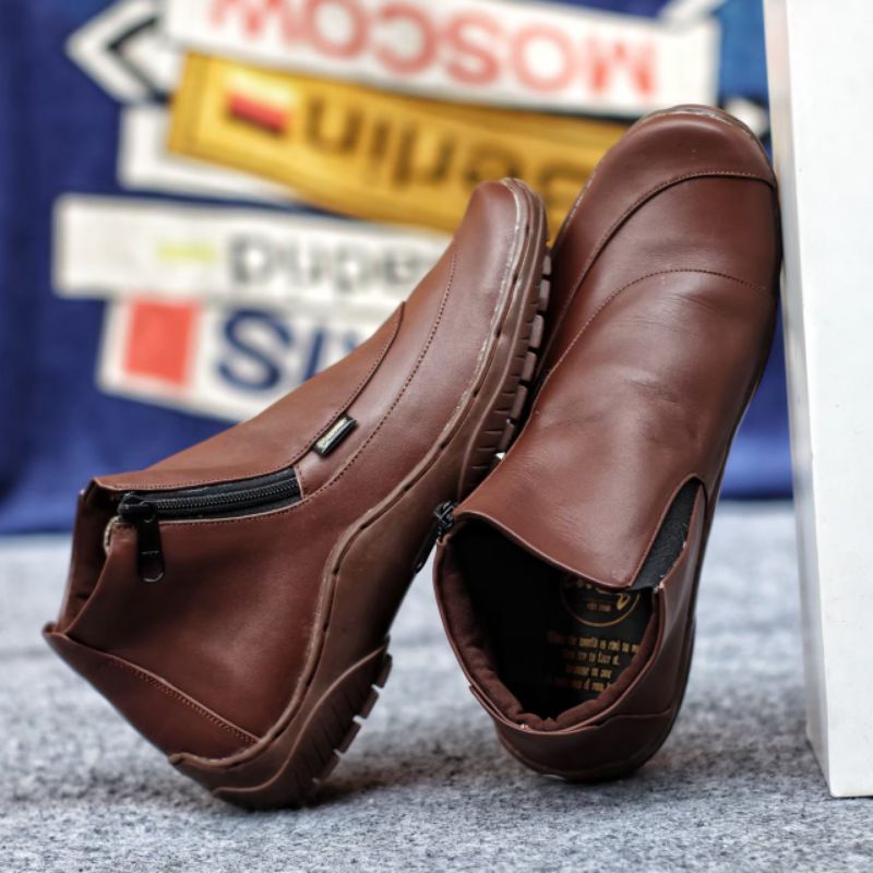Jual SULTAN FOOTWEAR - Sepatu Boots Kulit Asli Cevany Cora Zipper Black ...
